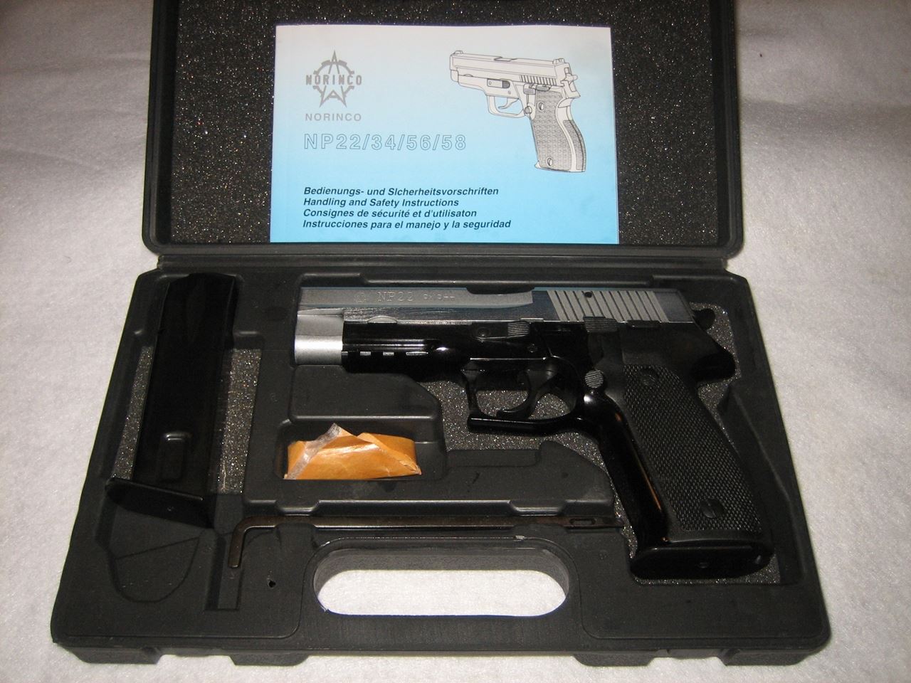 Norinco NP-22 P-226 Type DA/SA Semi-Auto Pistol. Reliable Gun: Firearms ...