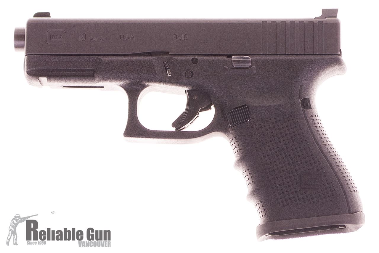 Used Glock 19 Gen4 Semi-Auto 9mm, Canadian Special Edition, Trijicon HD ...
